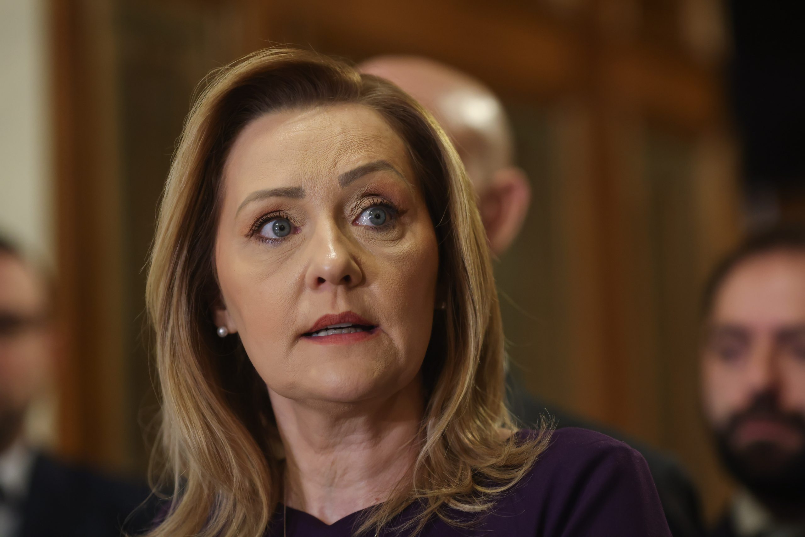 Elena Lasconi: Măsurile Bolojanului pot închide Primăria - Reporter Iasi